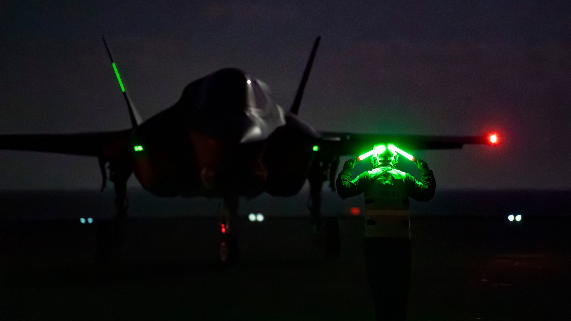 #DarkMode: The Importance of Night Flight Operations | Lockheed Martin