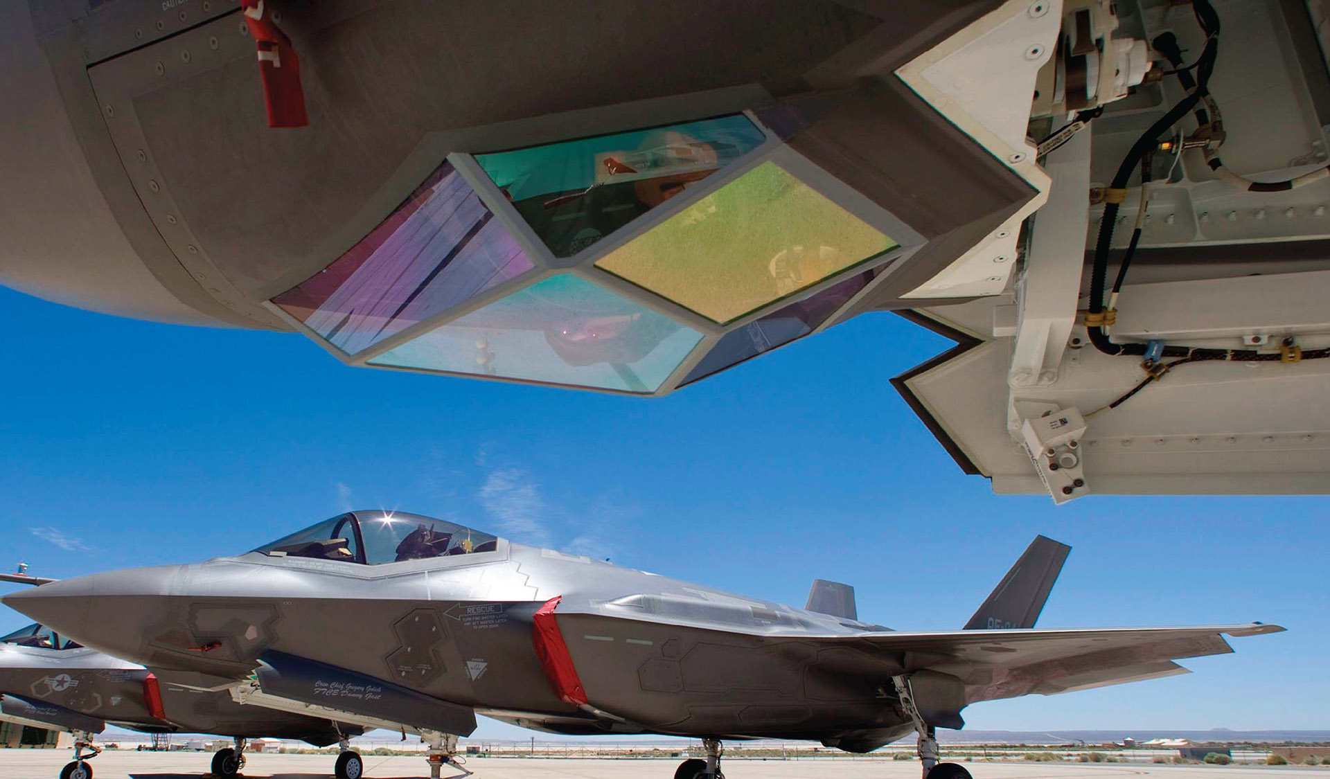 Distributed Aperture System (DAS) Windows: Making 5,000 happen ...