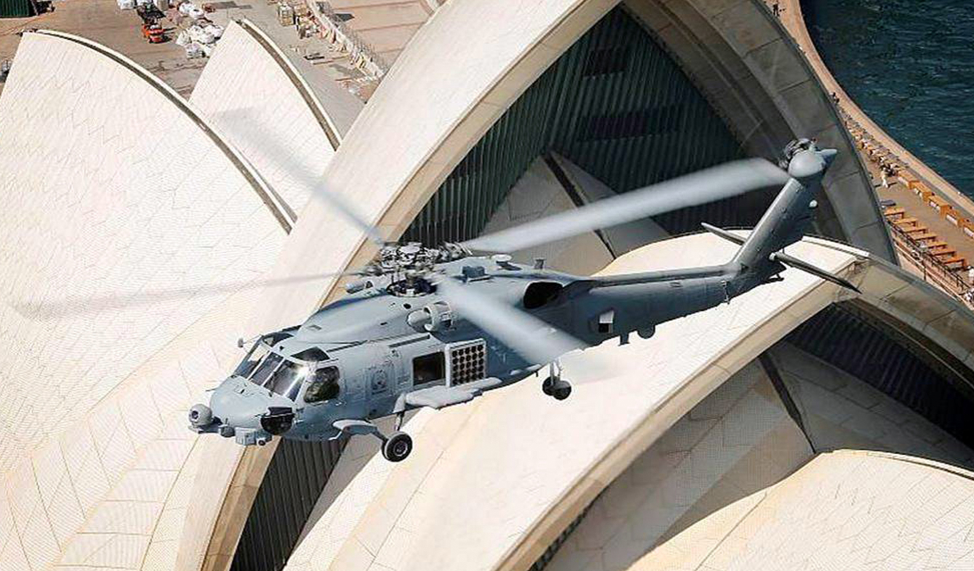 Royal Australian Navy MH-60R Helicopter Program Builds on 2014 Success ...